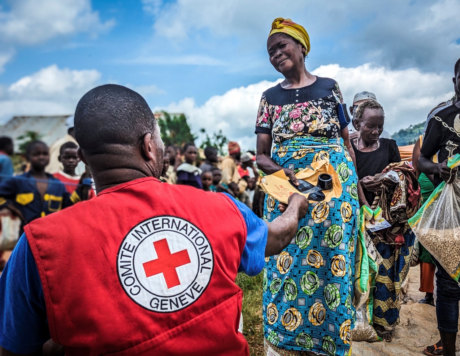 Reflections and Resolutions: Your Guide to Joining the Humanitarian Sector
